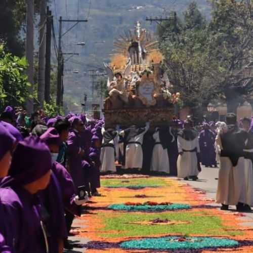 ¿Cómo se festeja la Semana Santa en Antigua Guatemala?