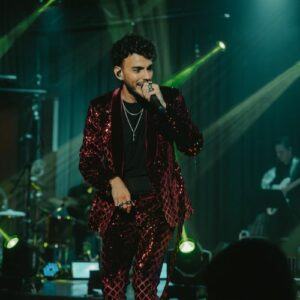 Voelin, cantautor franco-guatemalteco, lanzó el video musical de ...