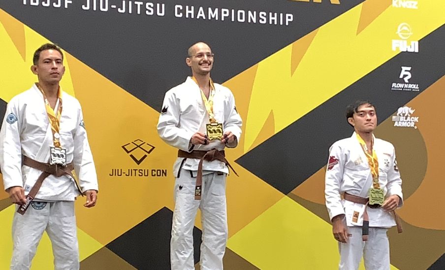 Luis Ángel González ganó el oro en el Mundial de Masters de Jiu-Jitsu ...